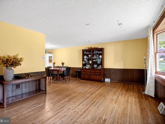 601 Sharon Lane