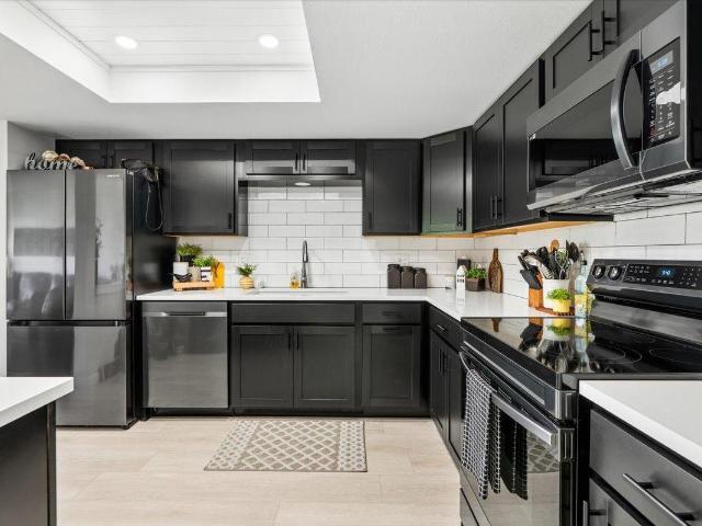 601 Shoreacres Drive # 107