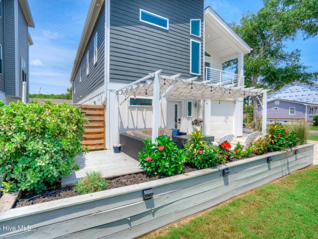 601 Spartanburg Avenue # 1