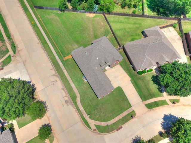 601 Summit Bend