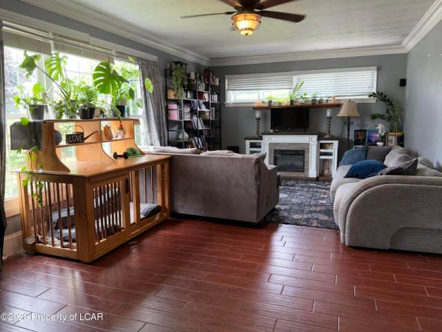 601 Sunset Drive