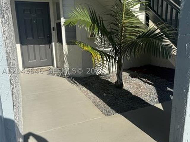 601 SW 113th Way Unit 601, Pembroke Pines, FL 33025