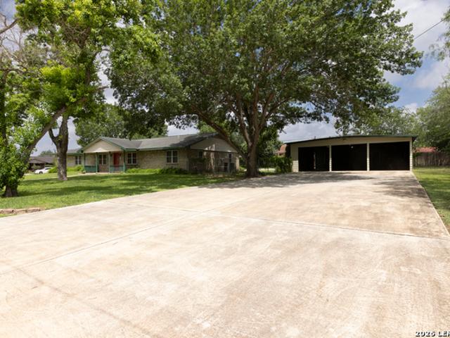 601 Poplar St