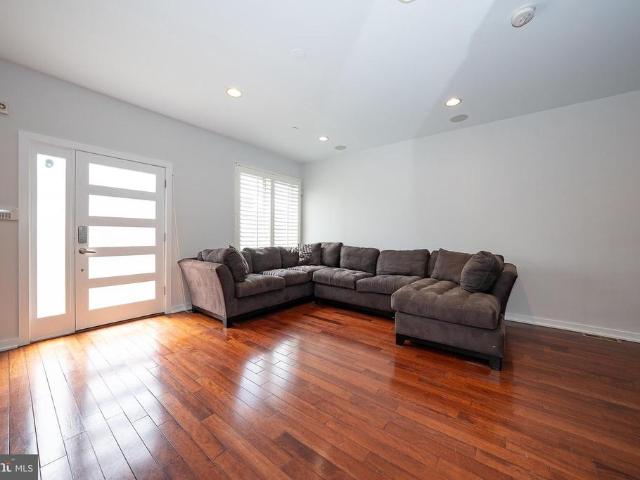 601 Poplar Street