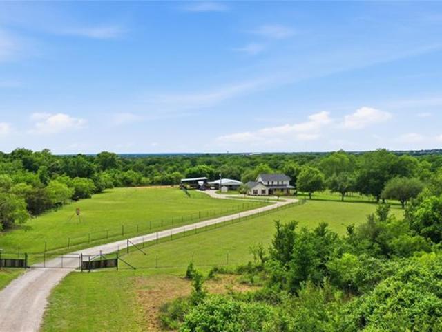 601 Patrick Creek Rd, Weatherford, TX 76087