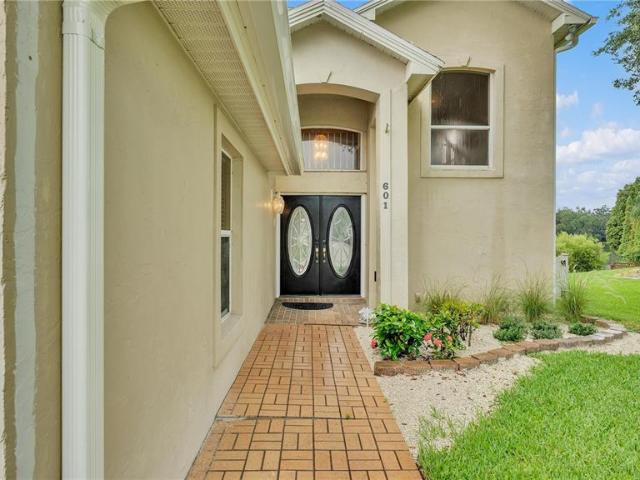 601 Peninsular Dr, Lakeland, FL 33813 | MLS #R4911