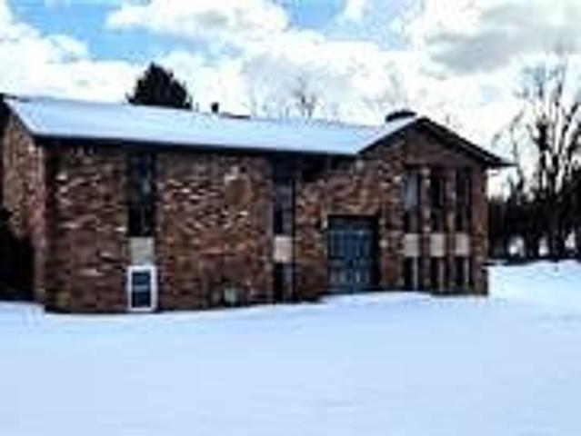 601 Route 136, Madison, PA 15663