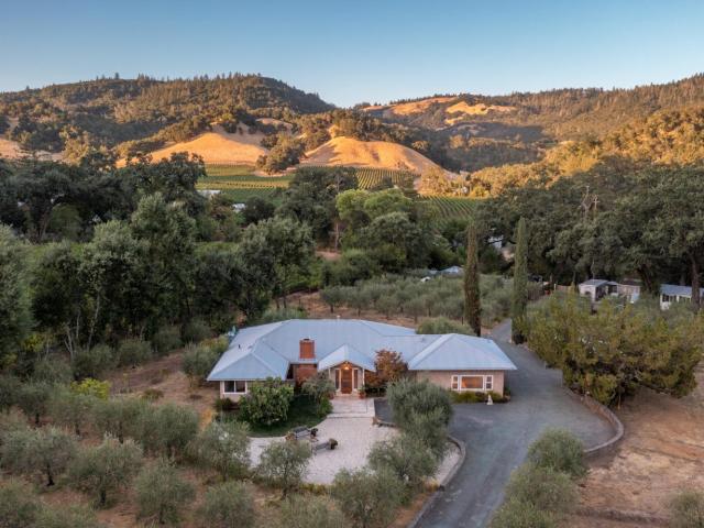 601 Rossi Rd, St. Helena, CA 94574 | MLS #326007