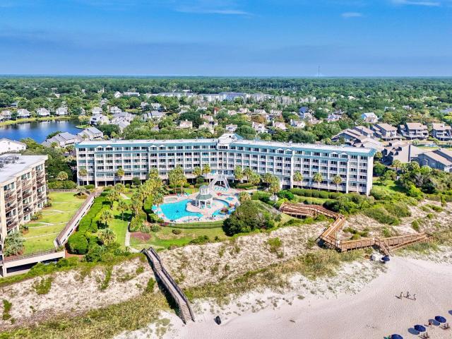601 Retreat Beach Circle 227