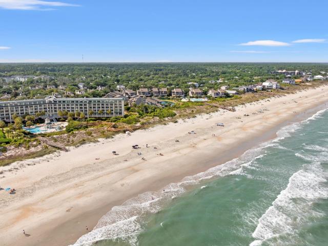 601 Retreat Beach Circle 417