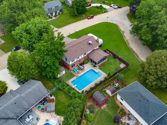 601 Ridgeview Lane