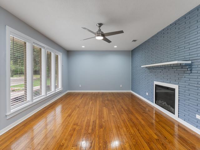 601 w 6th street