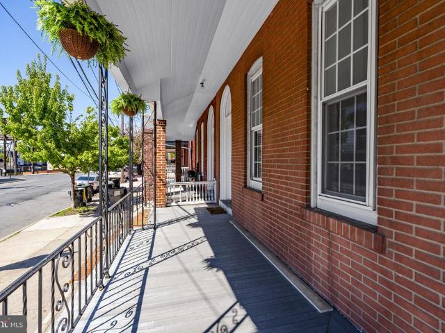 601 W Orange Street