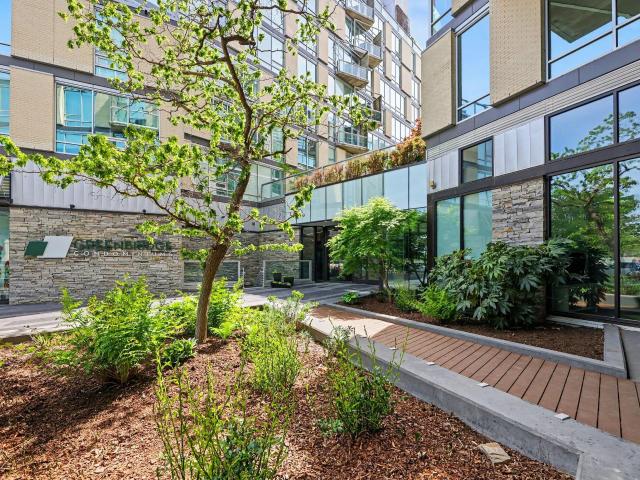 601 W Rosemary Unit 712
