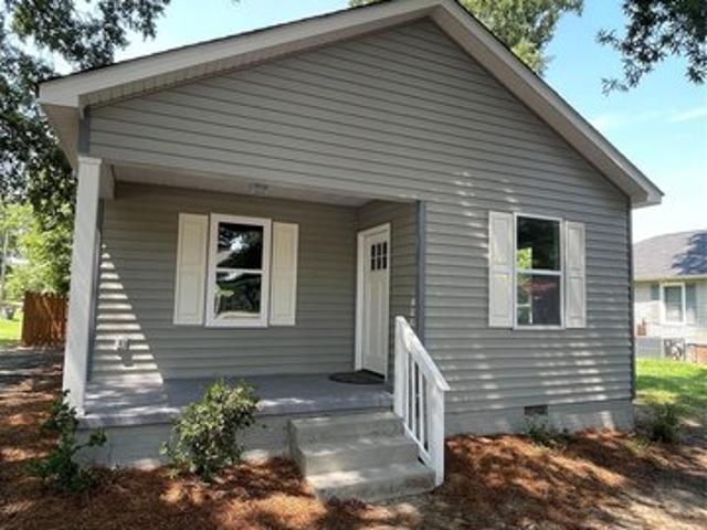 601 W Round St, Landis, NC 28088