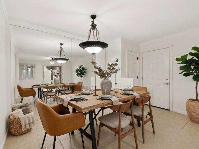 601 W San Mateo 27