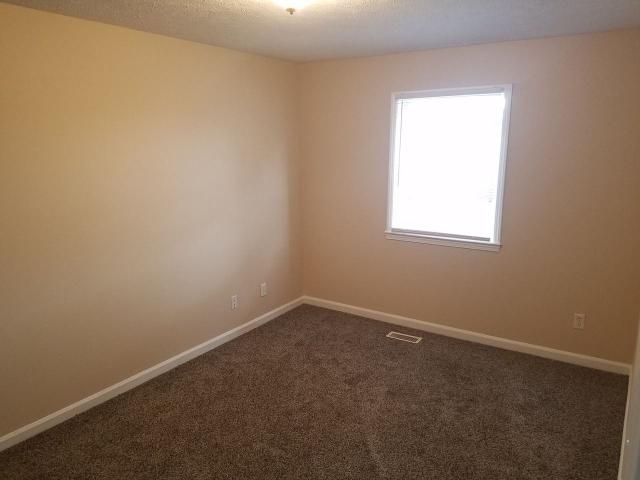 601 Wooddale Terrace 2 Bedroom Apartment for Rent at 601 Wood Dale Ter, Greenwood, IN 46142