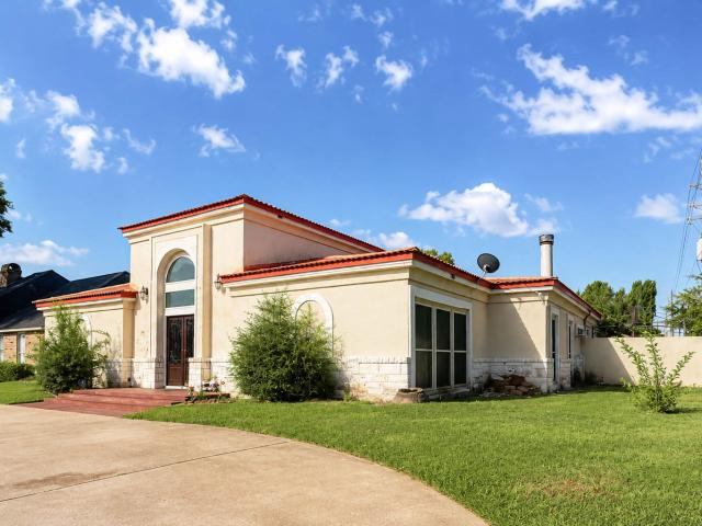 601 Westview Terrace Drive