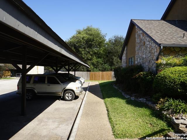 601 Thetford, Unit 601