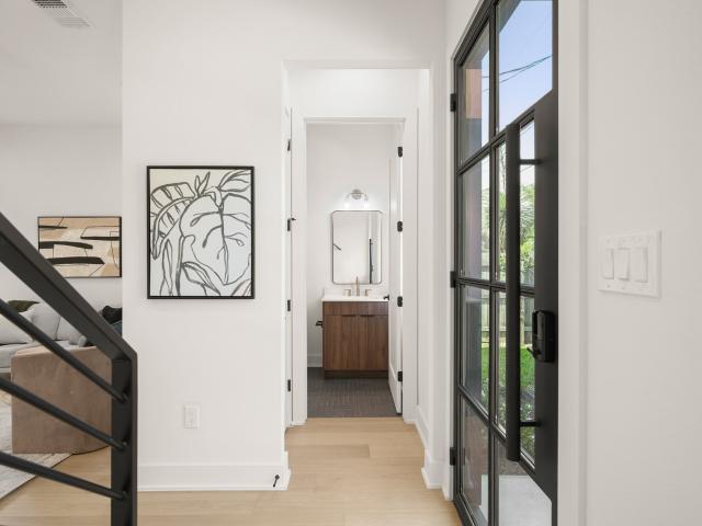 601 Vermont Rd, Unit 1, Austin, TX 78702 | MLS #9905