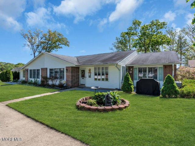 601B Lake Point Drive Unit 601B