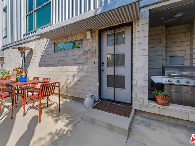 6024 Beachwood Ln, Los Angeles, CA 90038 | MLS #26832