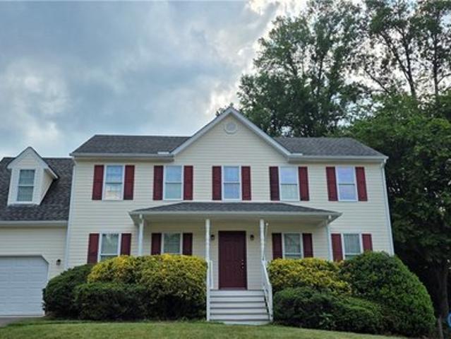 6024 Walking Path Ln, Midlothian, VA 23112