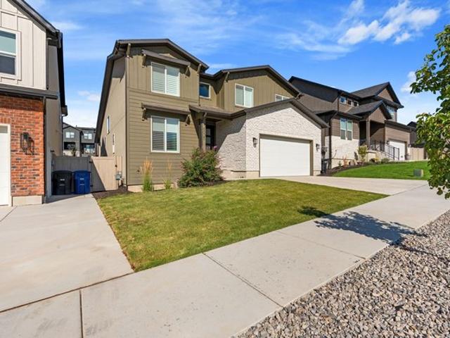 6025 N Angels Landing Dr, Mountain Green, UT 84050