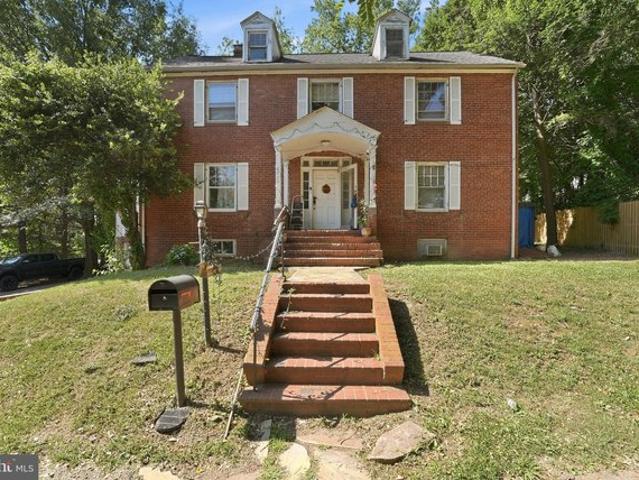 6025 Arlington Blvd, Falls Church, VA 22044