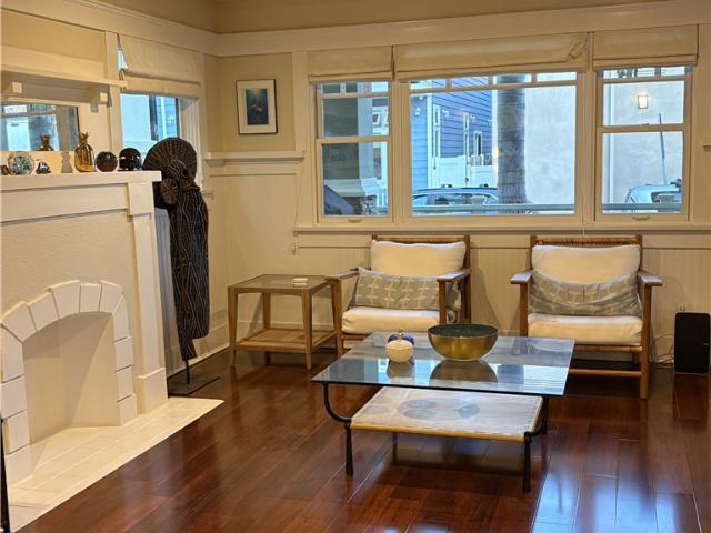 6025 E Ocean Blvd, Long Beach, CA 90803 | MLS #TR26082 | Compass