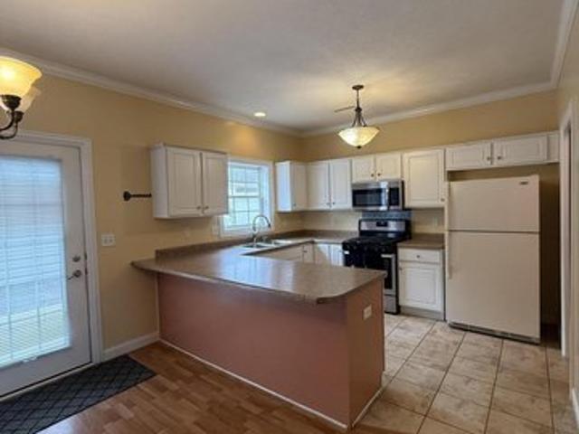 6025 Lexington Ave, Portage, IN 46368