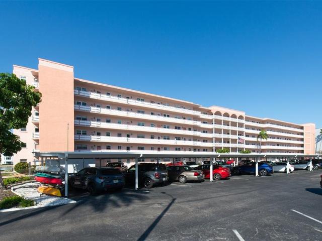 6025 Shore Blvd S, Unit 405, Gulfport, FL 33707 | MLS #TB8485 | Compass