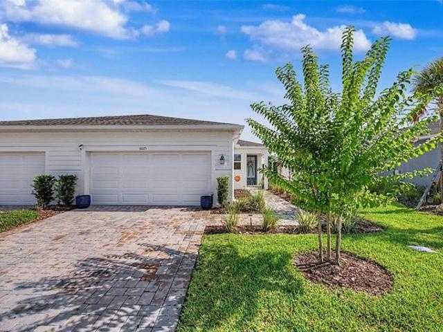 6025 Timberdale Ave, Wesley Chapel, FL 33545