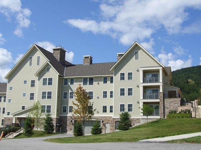 602/604 Qtr I V Adams House, Ludlow, VT 05149