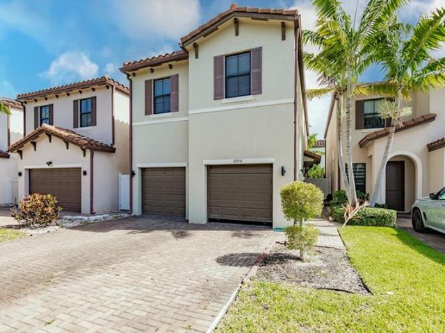 6026 Pine Tree Way Unit 6026, Riviera Beach, FL 33410