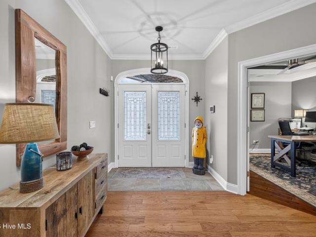 6027 Mount Carmel Parke