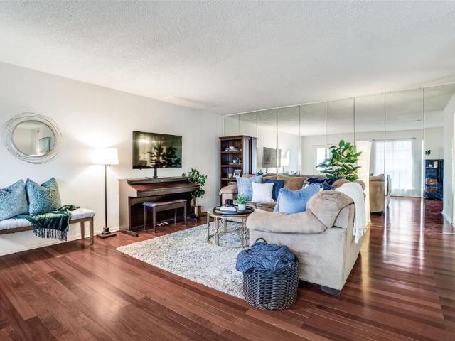 6027 E University Blvd, Unit 215, Dallas, TX 75206 | MLS #21141
