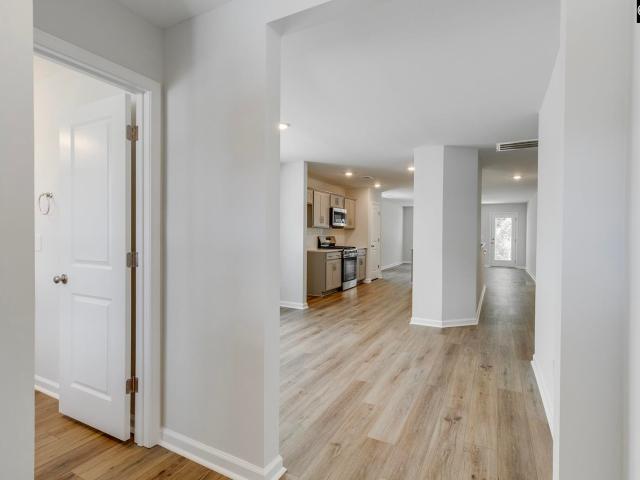 6027 Edgemont Court