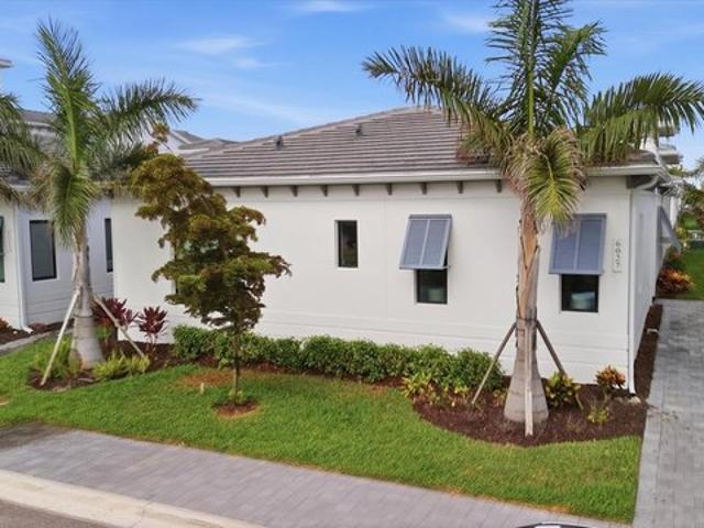 6027 Salt Grass St, Bradenton, FL 34210
