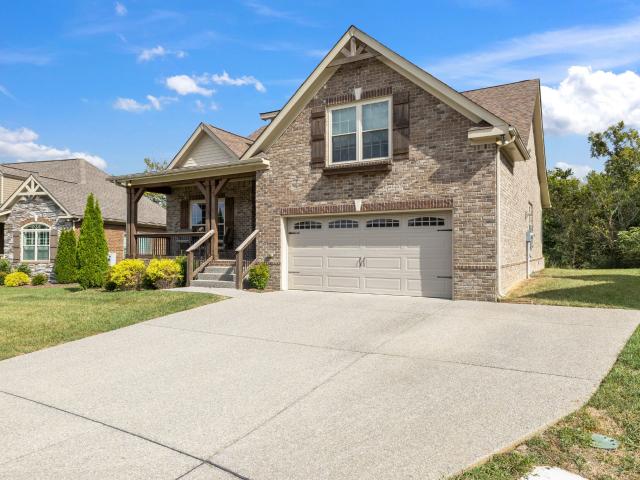 6027 Spade Dr
