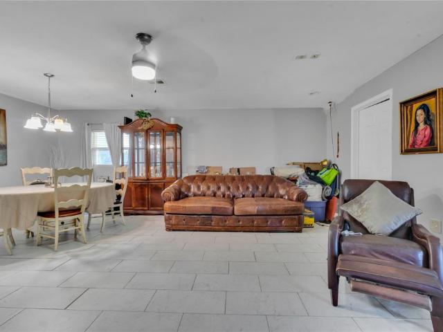 6028 NW 55th Street