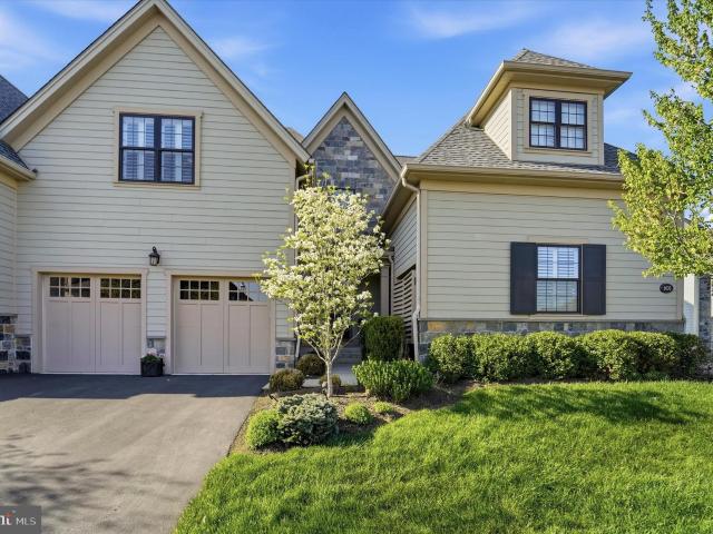 6028 Creekside Dr, Flourtown, PA 19031 | MLS #PAMC2175 | Compass