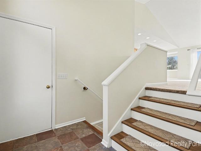 6028 Gleneagle Drive