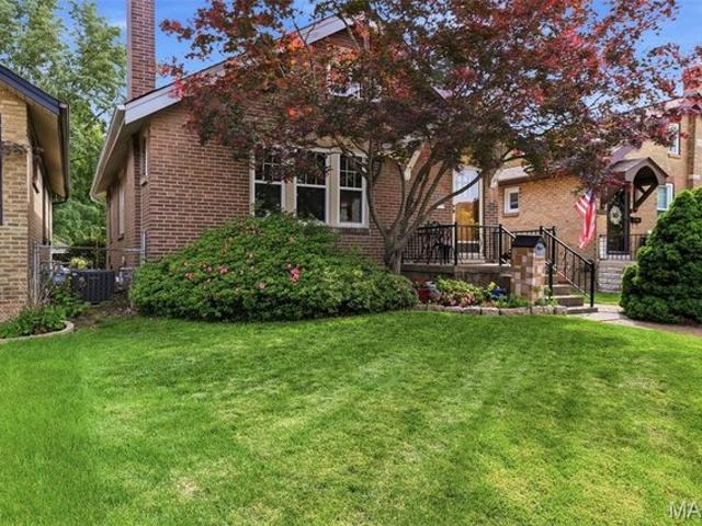 6028 Potomac St, Saint Louis, MO 63139