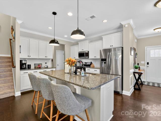 6020 Gribble Lane