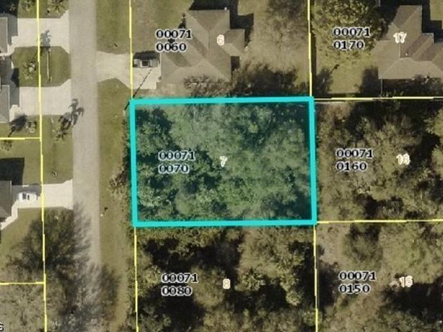 6020 Latimer Ave, Fort Myers, FL 33905
