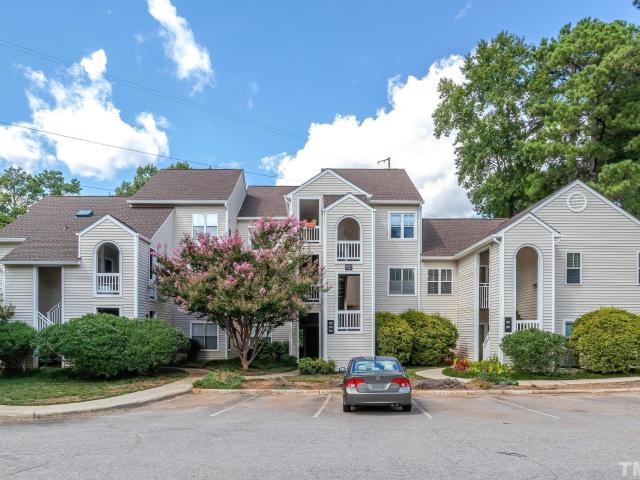6020 Winterpointe Lane #102