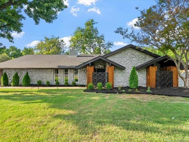 6021 E 55th St, Tulsa, OK 74135