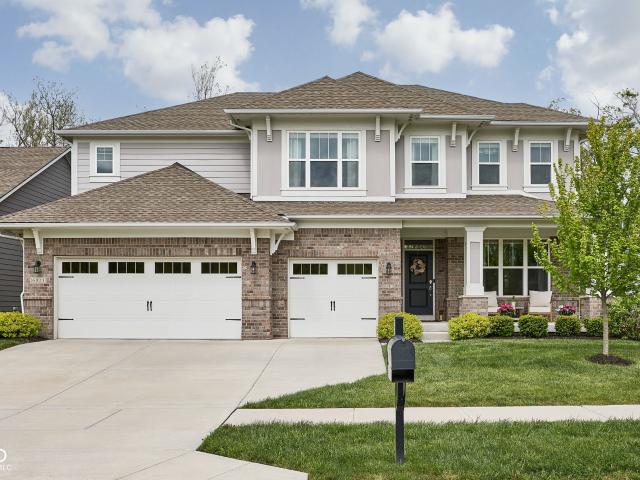 6021 Godello Cir, Zionsville, IN 46077 | MLS #22098 | Compass
