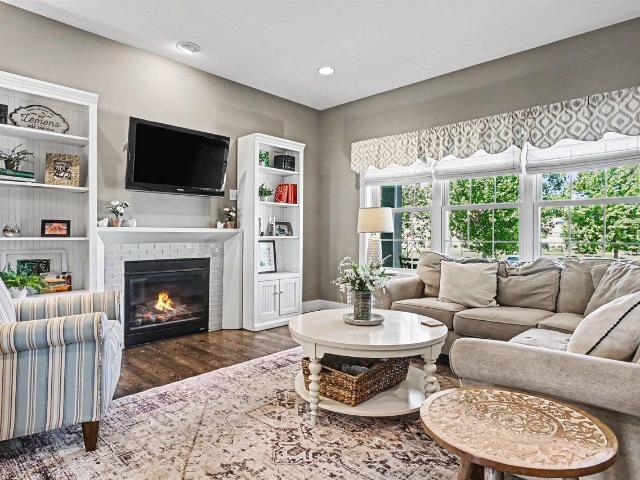6021 Racine Drive